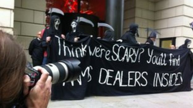 G8 protests: Latest demonstration ends with no arrests - BBC News
