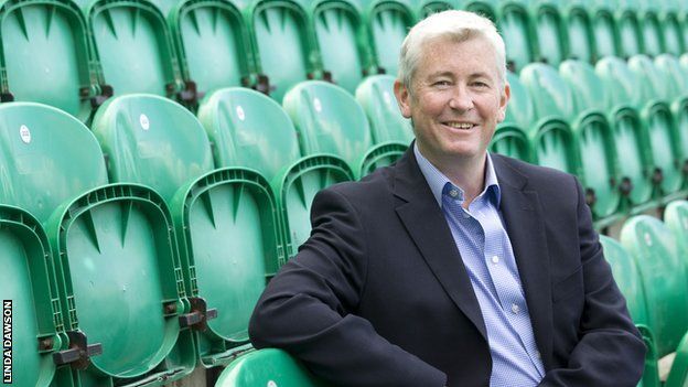 Northampton Saints to name stand after Barwell family - BBC Sport