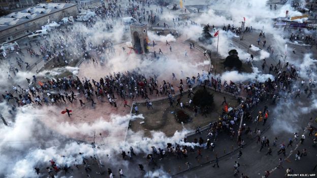 Week in pictures: 8-14 June 2013 - BBC News