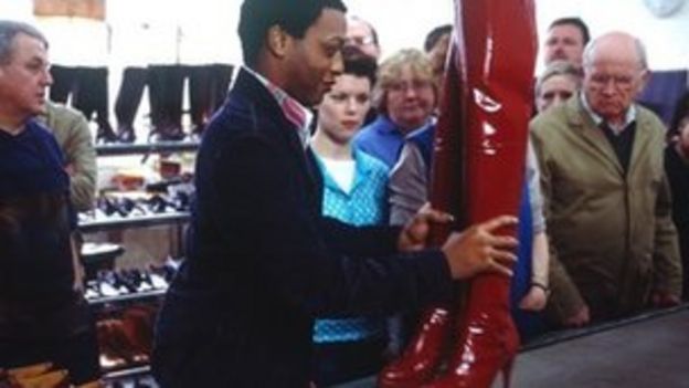 Kinky Boots inspiration comes out of the shadows - BBC News