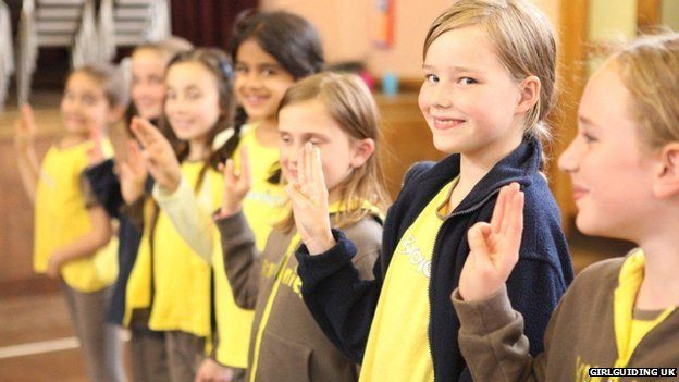 Brownies and guides can pledge to God, but only before vow - BBC Newsround