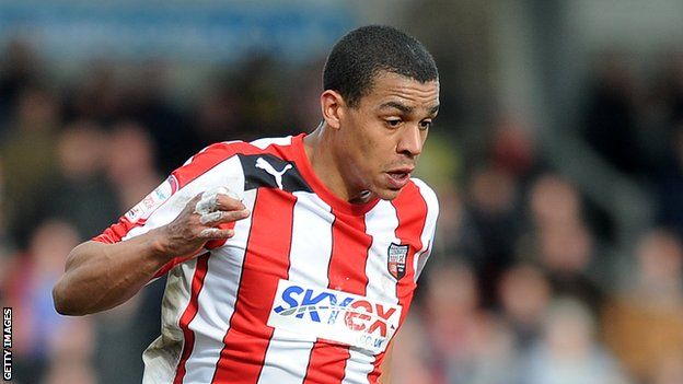 Tom Adeyemi: Birmingham City sign Norwich City midfielder - BBC Sport