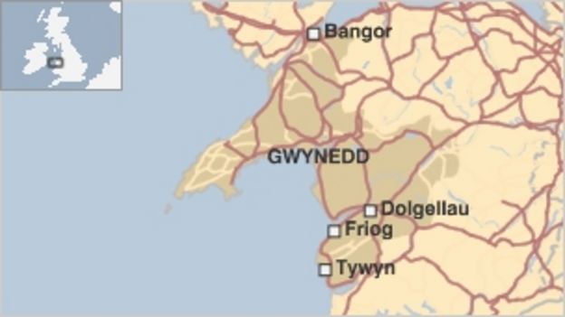 Friog Hill, Gwynedd: Passenger critical after A493 crash - BBC News