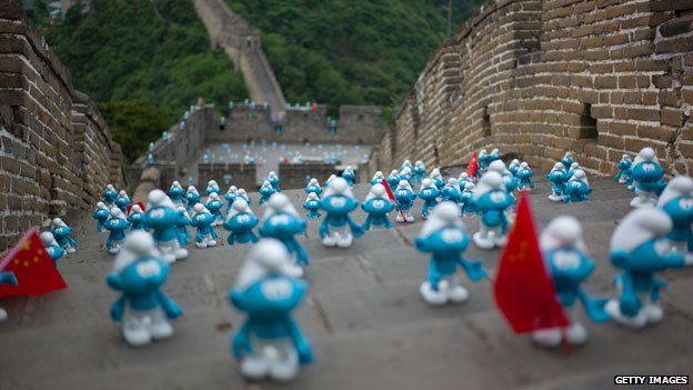 Caption Challenge: Smurf invasion - BBC News