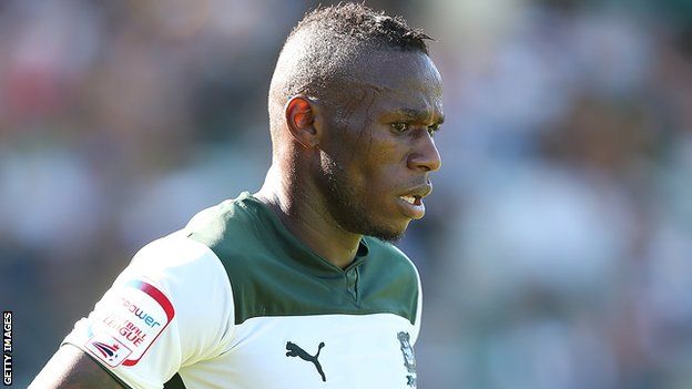 Plymouth Argyle: John Sheridan will not chase Onismor Bhasera - BBC Sport
