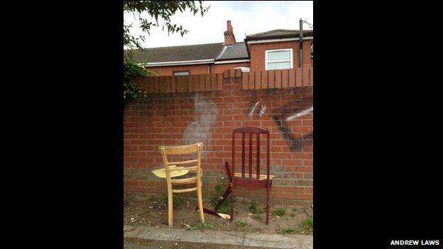 In pictures: Unloved and discarded furniture in Ipswich - BBC News