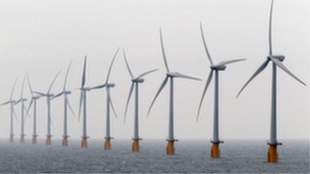 Triton Knoll wind farm gets green light - BBC News