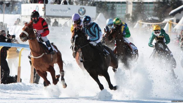 Your pictures: Racing - BBC News