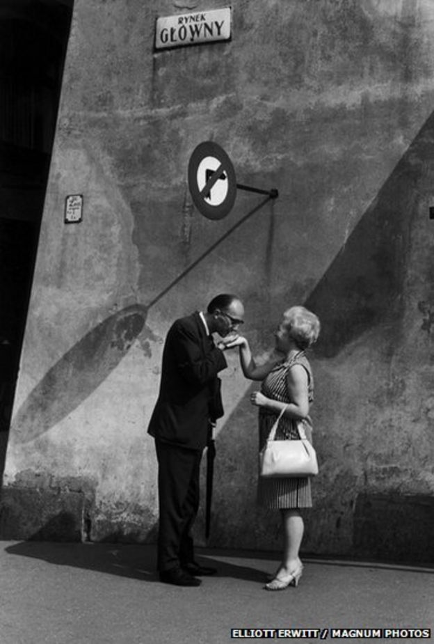 In pictures: Elliott Erwitt - BBC News