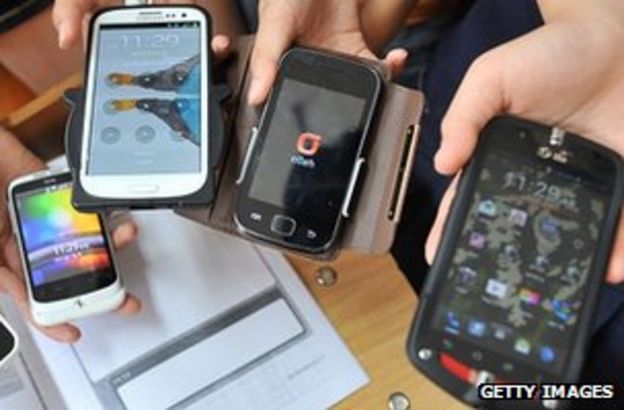 Hackers use Android 'master key' exploit in China - BBC News