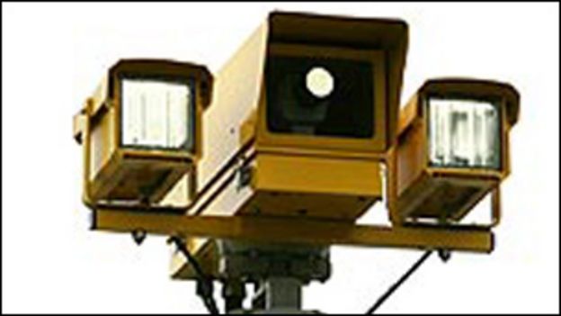 Average speed cameras 'will make A9 safer' - BBC News