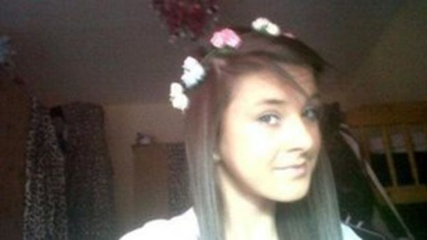 Chloe Fowler funeral takes place in Sunderland - BBC News