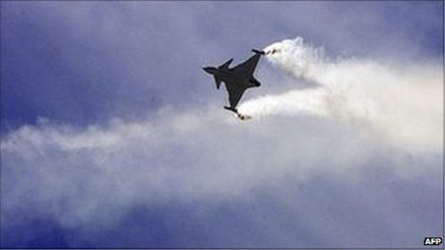 South Africa 1999 arms deal inquiry starts - BBC News