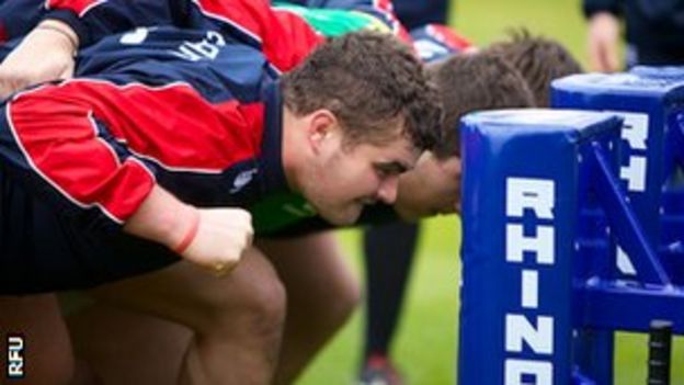 Phil Vickery and Trevor Woodman inspire Cornwall's Luke Chapman - BBC Sport