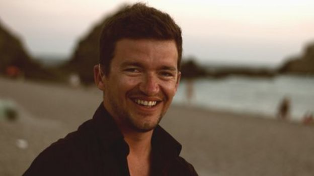 See Hear: To sign or to speak? - BBC News