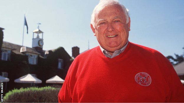 Dave Thomas: Golf pays tribute to Welsh Ryder Cup great - BBC Sport