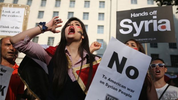 In pictures: Syria crisis deepens amid world stalemate - BBC News