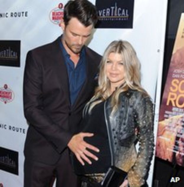 The Black Eyed Peas' Fergie gives birth to first child - BBC News