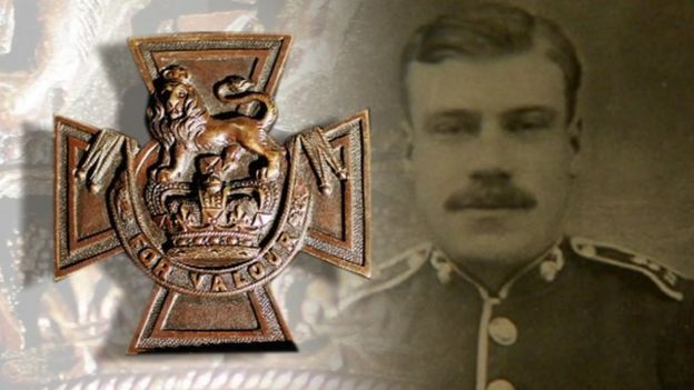 East Grinstead WW1 paving stone honour for Sidney Godley - BBC News