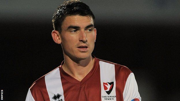 Billy Jones: Cheltenham boss Yates explains defender's exit - BBC Sport