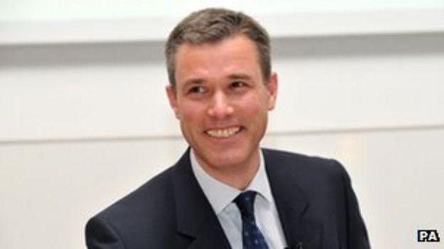 Ofcom 'should not govern' BBC, says regulator - BBC News