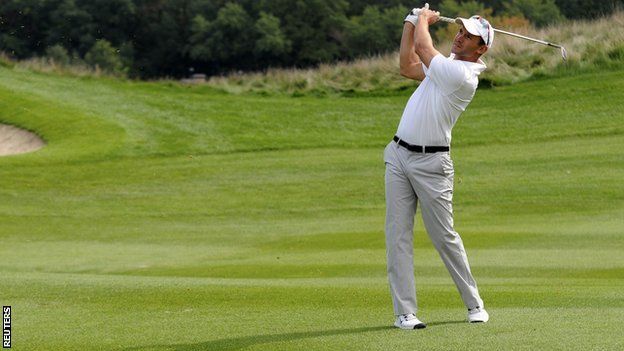 Andriy Shevchenko ends 40 shots adrift on pro golf debut - BBC Sport