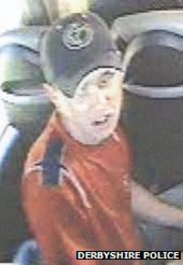 Daniel Baker murder: CCTV image released in bid to trace man - BBC News