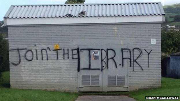 Photo of Strabane IRA graffiti edit a hit on Twitter - BBC News