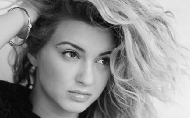 Tori Kelly: I'm working with Pharrell and Ed Sheeran - BBC News
