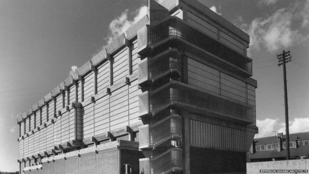 In pictures: English Heritage celebrates post-war architecture - BBC News