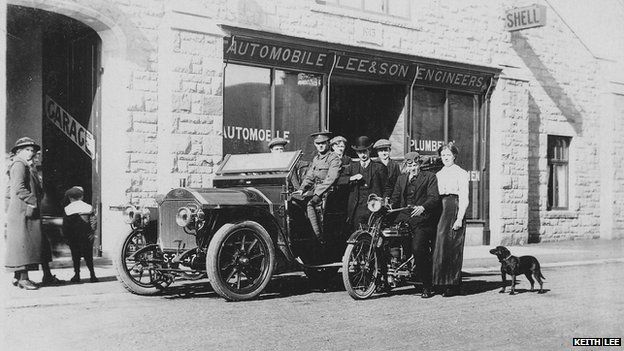 Northumberland garage celebrates a motoring centenary - BBC News