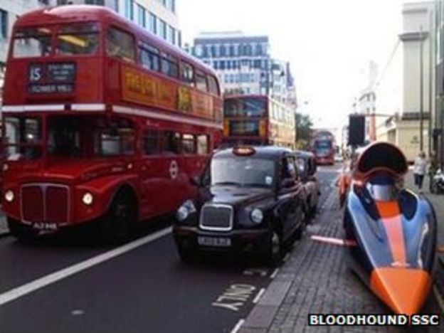 Bloodhound Diary: Speedy politicians - BBC News