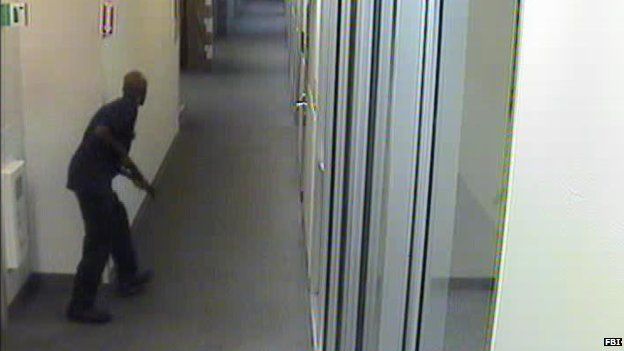 FBI releases CCTV of Navy Yard gunman Aaron Alexis' attack - BBC News