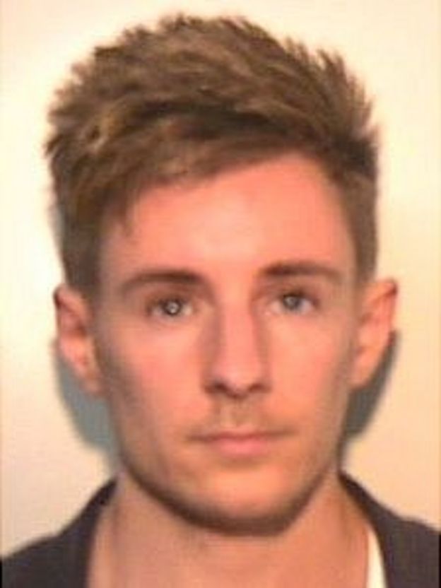 Stockport man jailed for underage girl Facebook images - BBC News