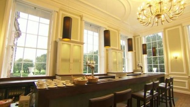 Fire-damaged Croxteth Hall reopens after renovations - BBC News