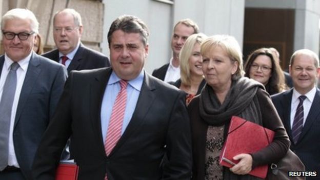 Merkel Germany: Delicate coalition talks begin - BBC News