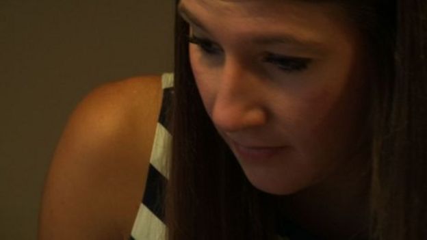 Eating disorder patient: Heartbreaking wait for help - BBC News