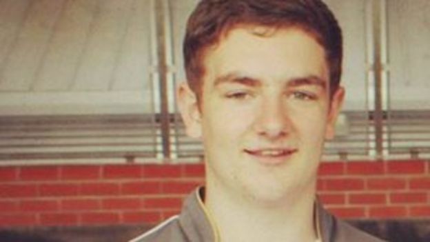 Call for early bone cancer diagnosis - BBC News