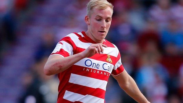 Transfer Window: Scunthorpe sign Madden, Syers and Williams - BBC Sport