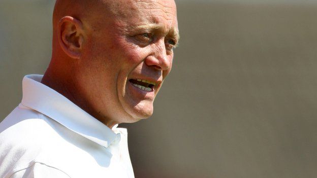 Jake Speight: Mansfield Town striker joins Alfreton on loan - BBC Sport