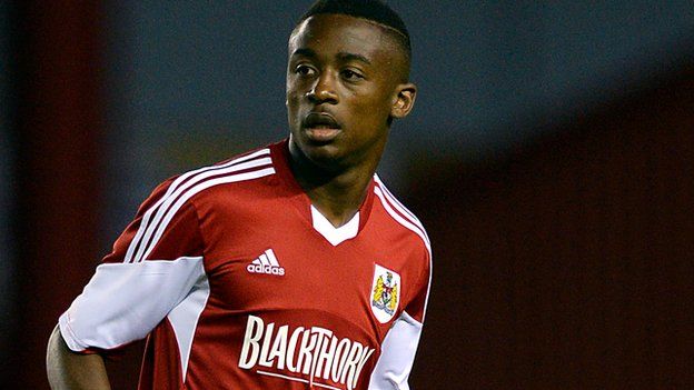 Hereford loans: Bristol City's Kevin Krans and Mansfield's Ross Dyer ...