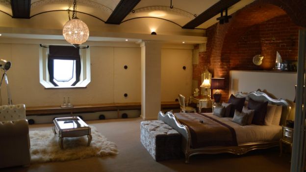 In pictures: No Man's Land sea fort becomes Solent hotel - BBC News