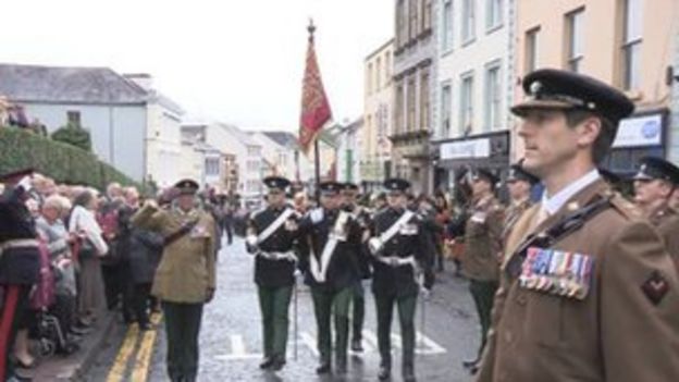 Farewell to arms as Inniskilling regiments march into history - BBC News