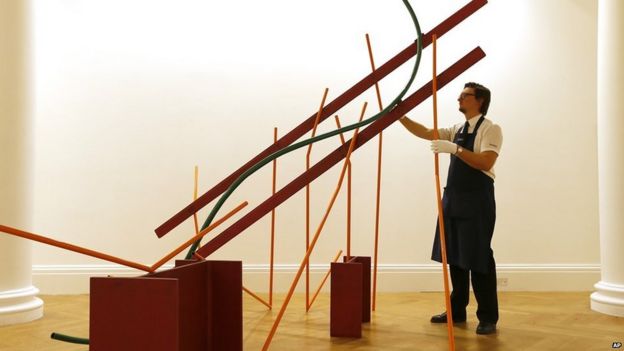 In pictures: Sir Anthony Caro - BBC News