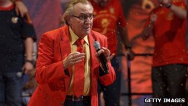 Y Viva Espana singer dies aged 82 - BBC News