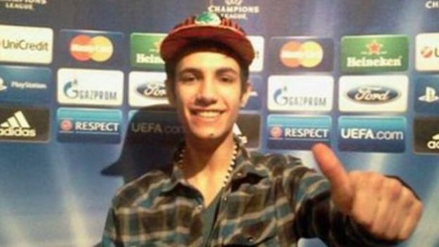 Three jailed for murdering Italian waiter - BBC News