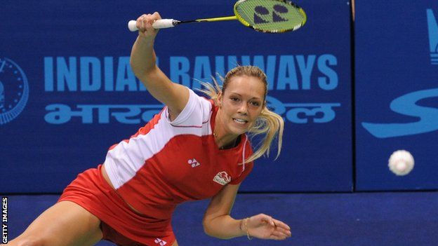 Chris Adcock and Gabby White beat world champions in France - BBC Sport