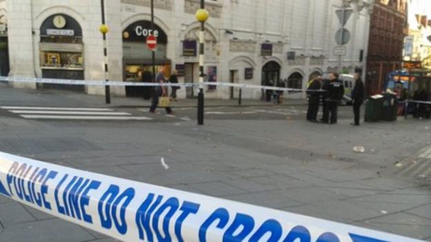 Three men stabbed outside Gatecrasher in Nottingham - BBC News