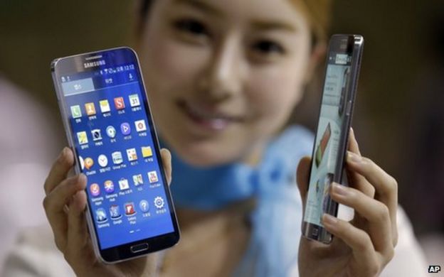 Samsung tools aim to help its smart devices stand out - BBC News