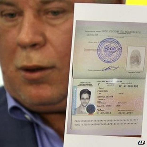 Ex-NSA man Edward Snowden gets web job in Russia - BBC News